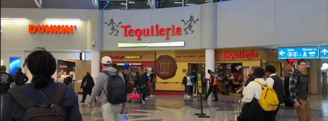 Guide to Airport Food and Shopping - iFLY