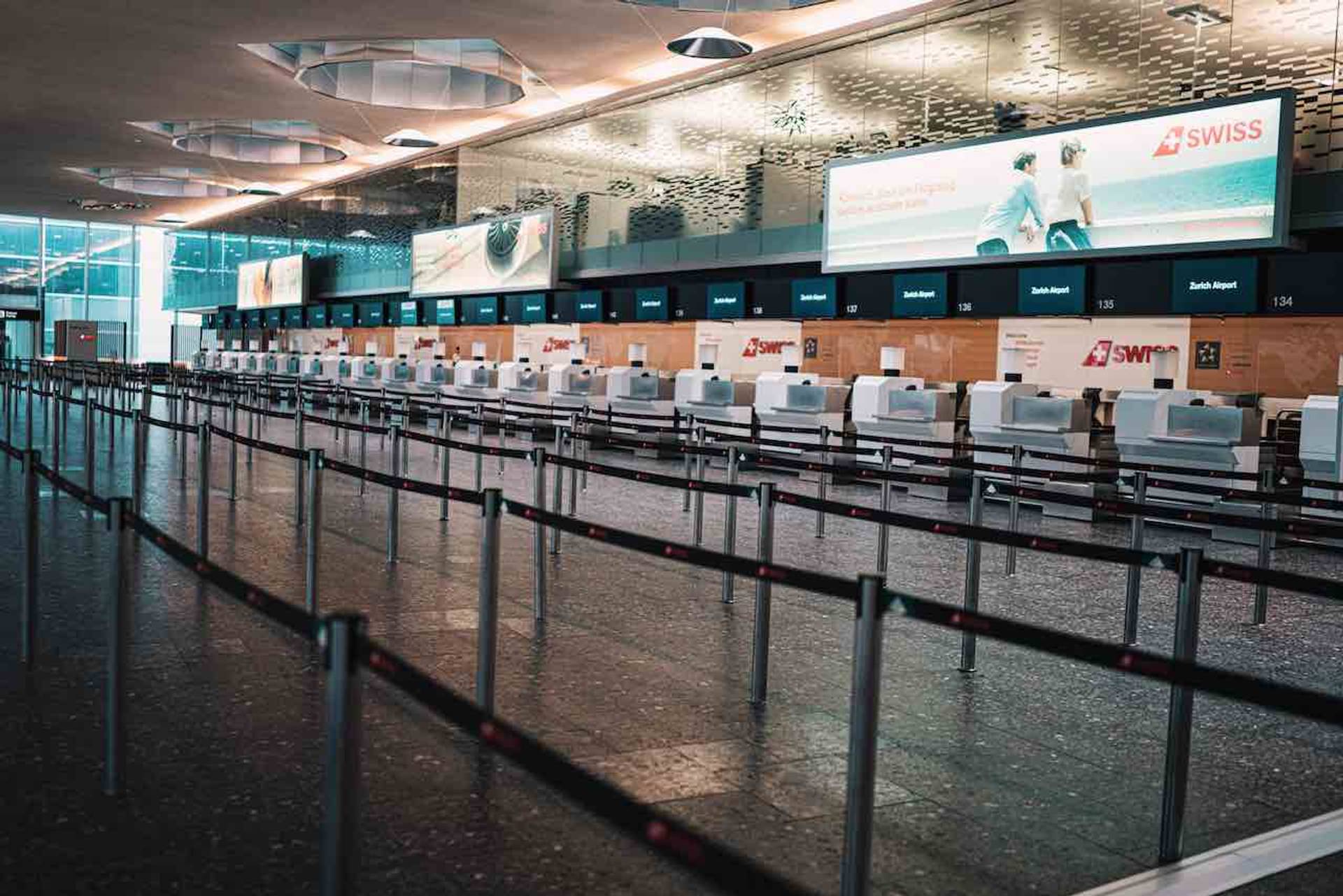 Guide to Airport Flight Check-in Times - iFLY