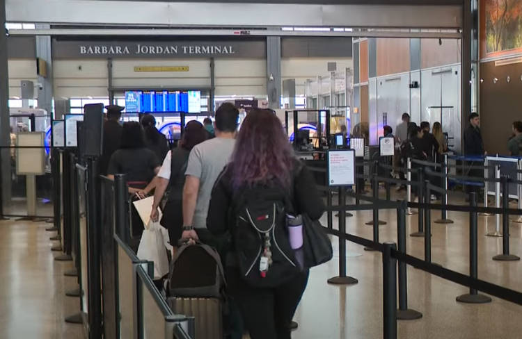Airport Security Guide: TSA, Required ID, Baggage Tips -iFLY
