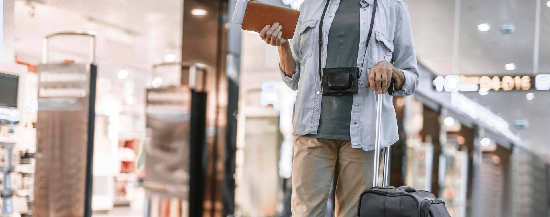 Reagan National Airport DCA Food, Drink & Stores Guide